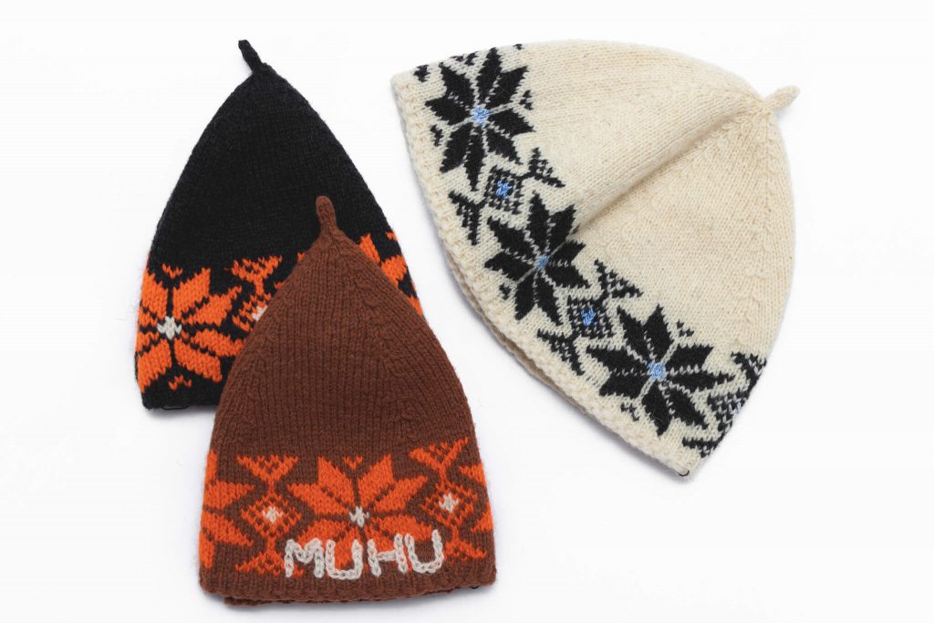 Traditional Muhu hat, hand knitted with traditional folk pattern - Muhu ...